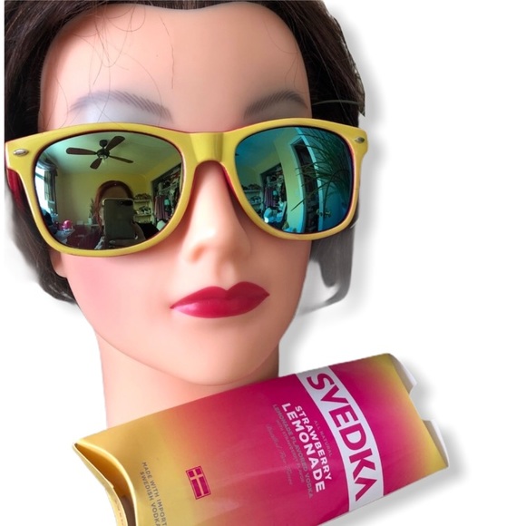 Svedka | Accessories | Svedka Pink Lemonade Bright Mirrored Sunglasses ...